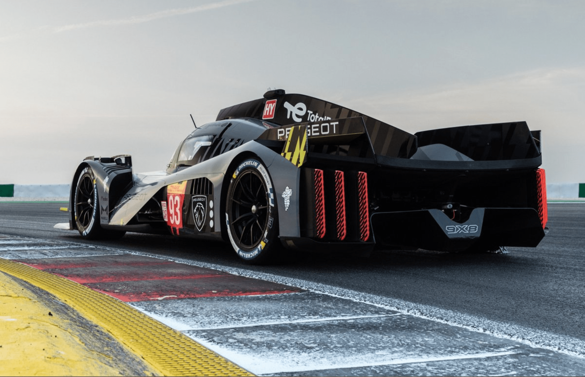 Wingless WEC warrior - VelocityNews