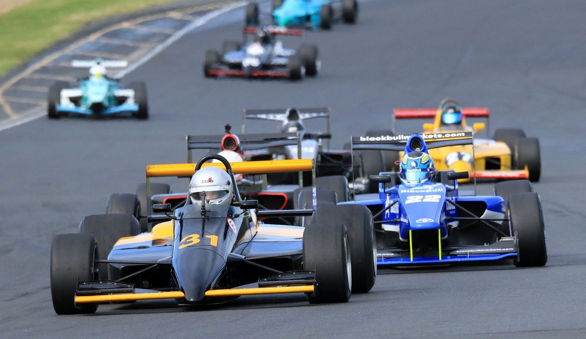 Tony Quinn to race in Formula Open round two - VelocityNews