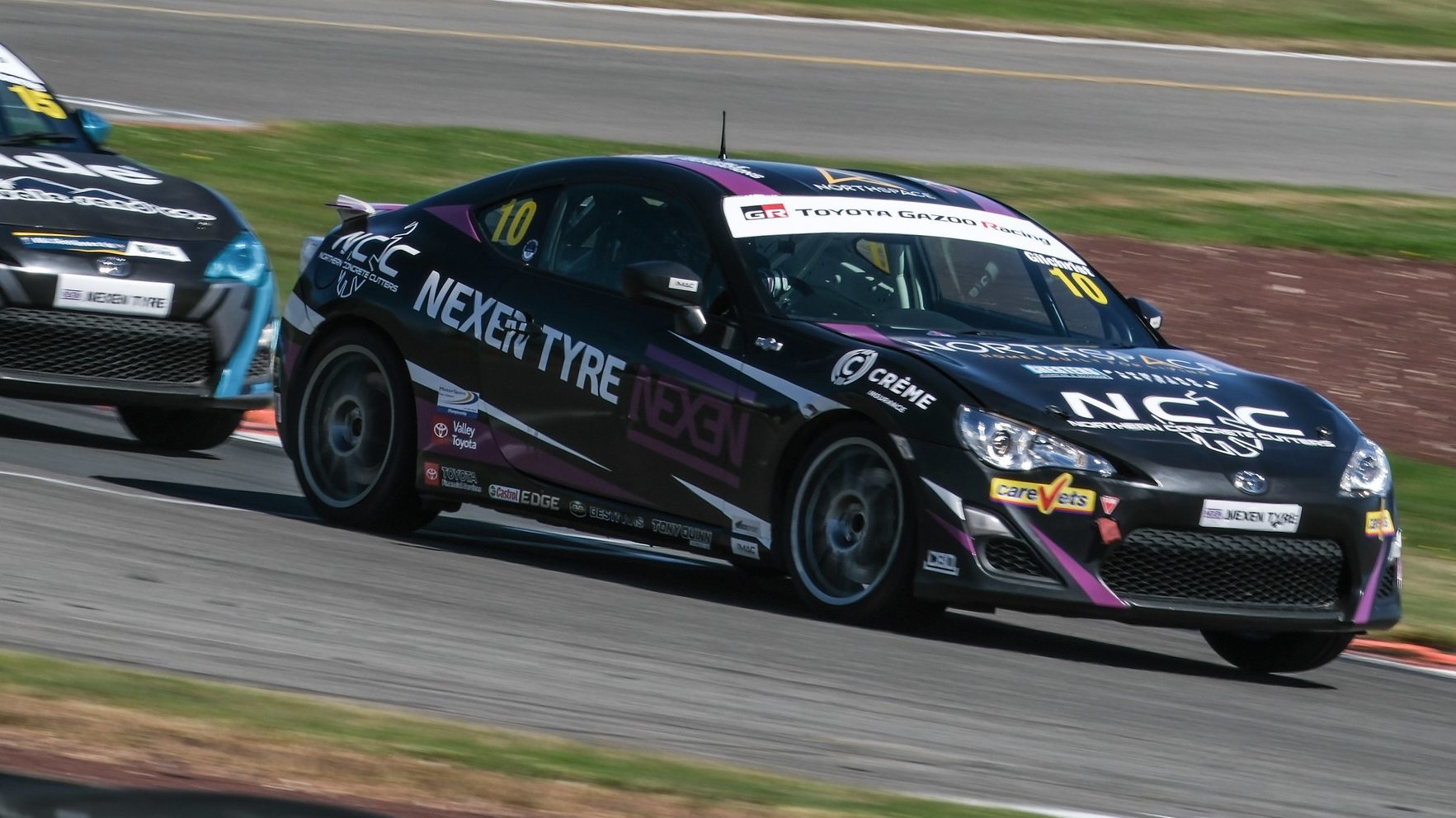 Gilchrist extends championship lead after final race win - VelocityNews