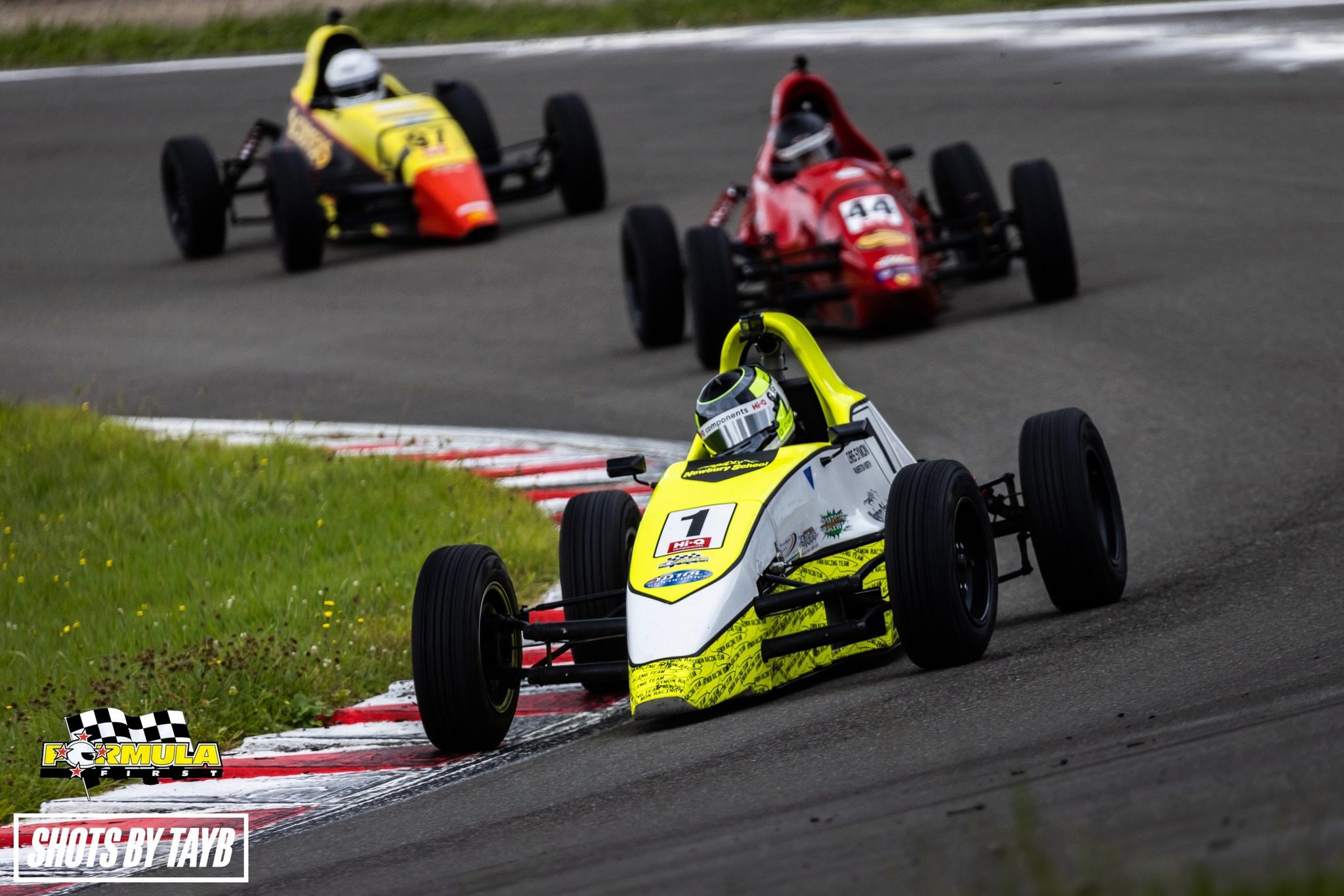 Formula First: Symon adds to tally with 3 wins at Manfeild - VelocityNews
