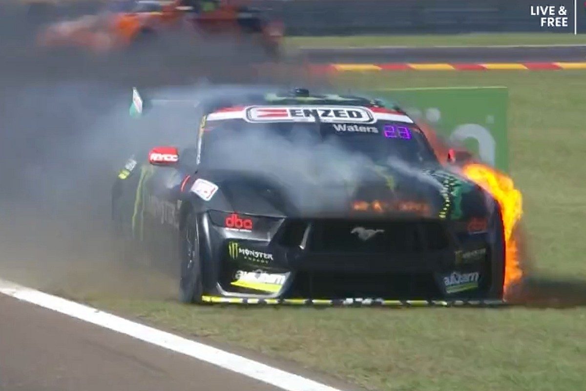 Winterbottom wins in Darwin as Waters catches fire - VelocityNews