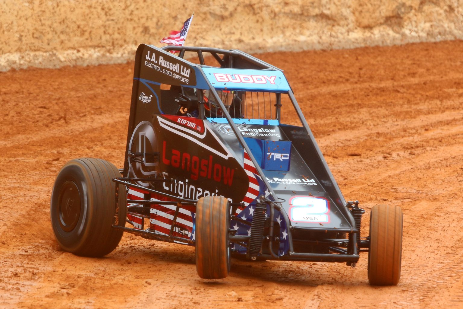 Kofoid beats the weather for International Midget Series victory at ...