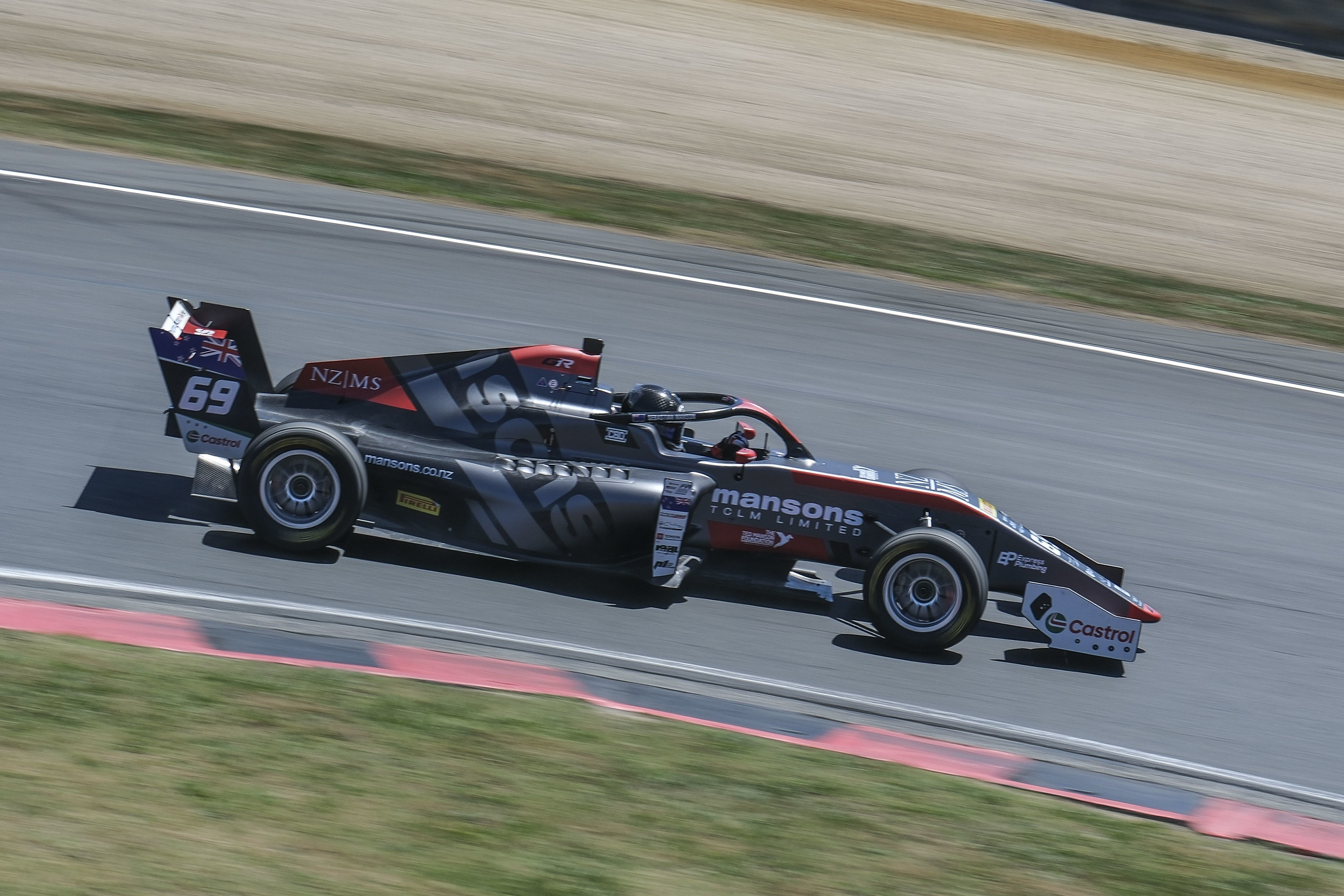 Sebastian Manson to compete in New Zealand Grand Prix - VelocityNews