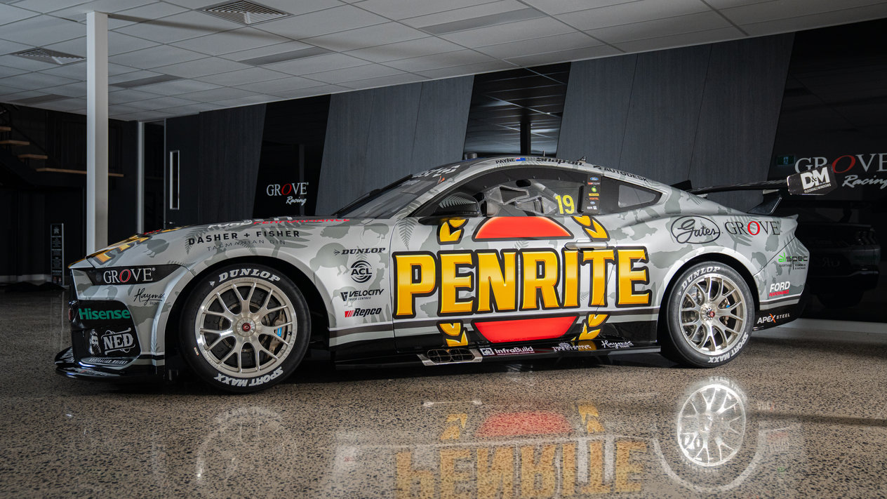 Grove Racing unveil special New Zealand livery - VelocityNews