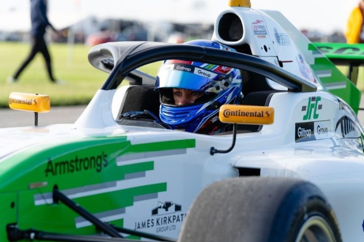 Sceats set for oval debut at Indianapolis Raceway Park - VelocityNews