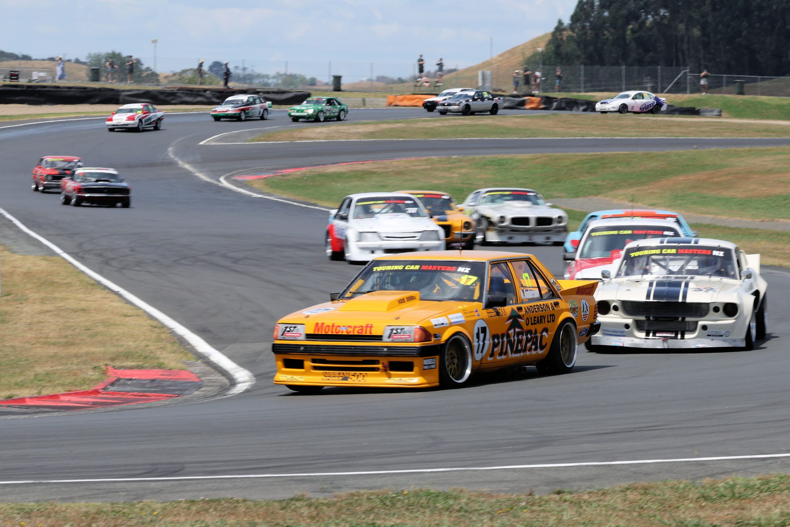 Saturday in pictures: NZIGP Legends of Speed - Celebrating David Oxton ...