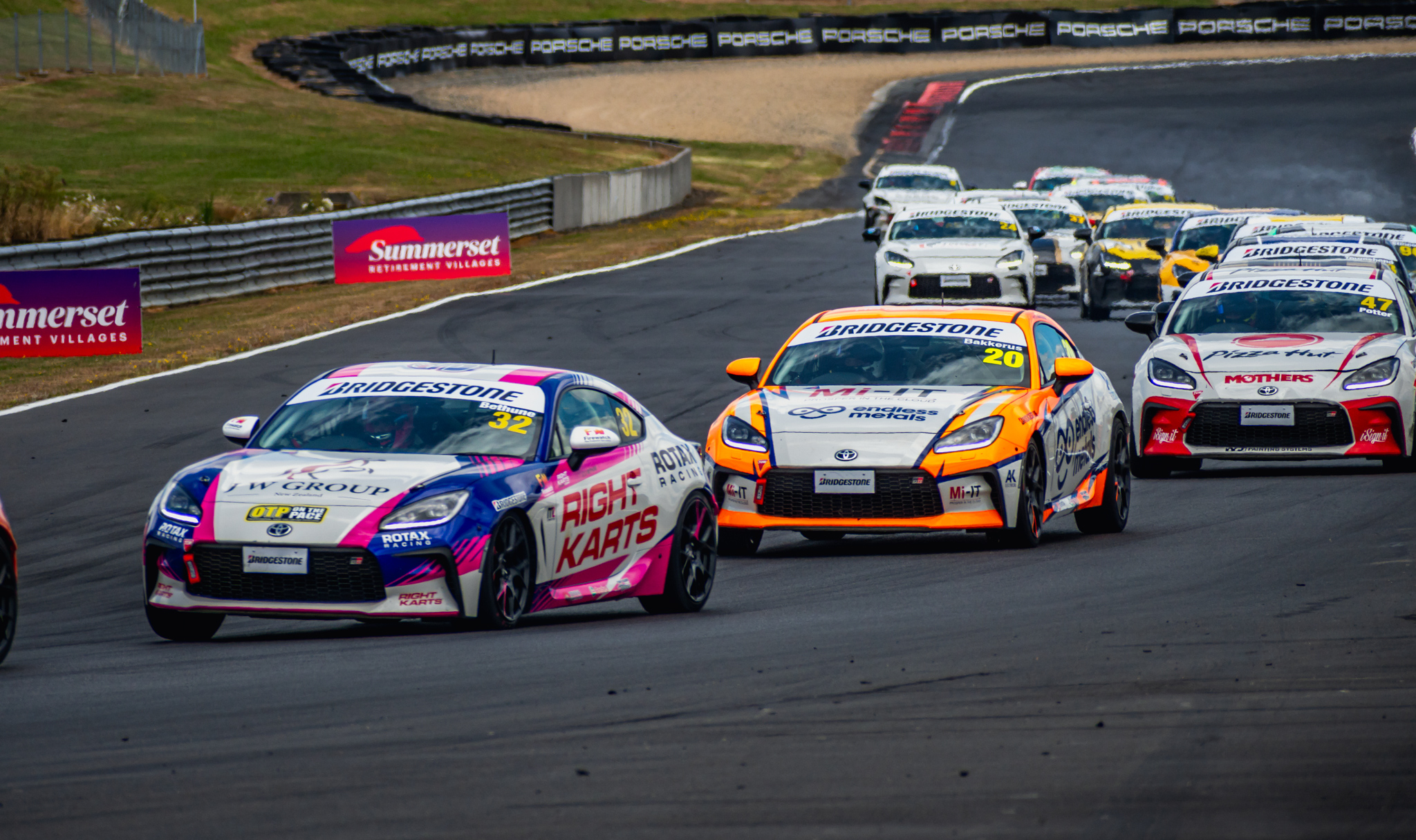 Toyota GR86 Championship R5: Allen lucks in to win Race 1 at Hampton Downs - VelocityNews