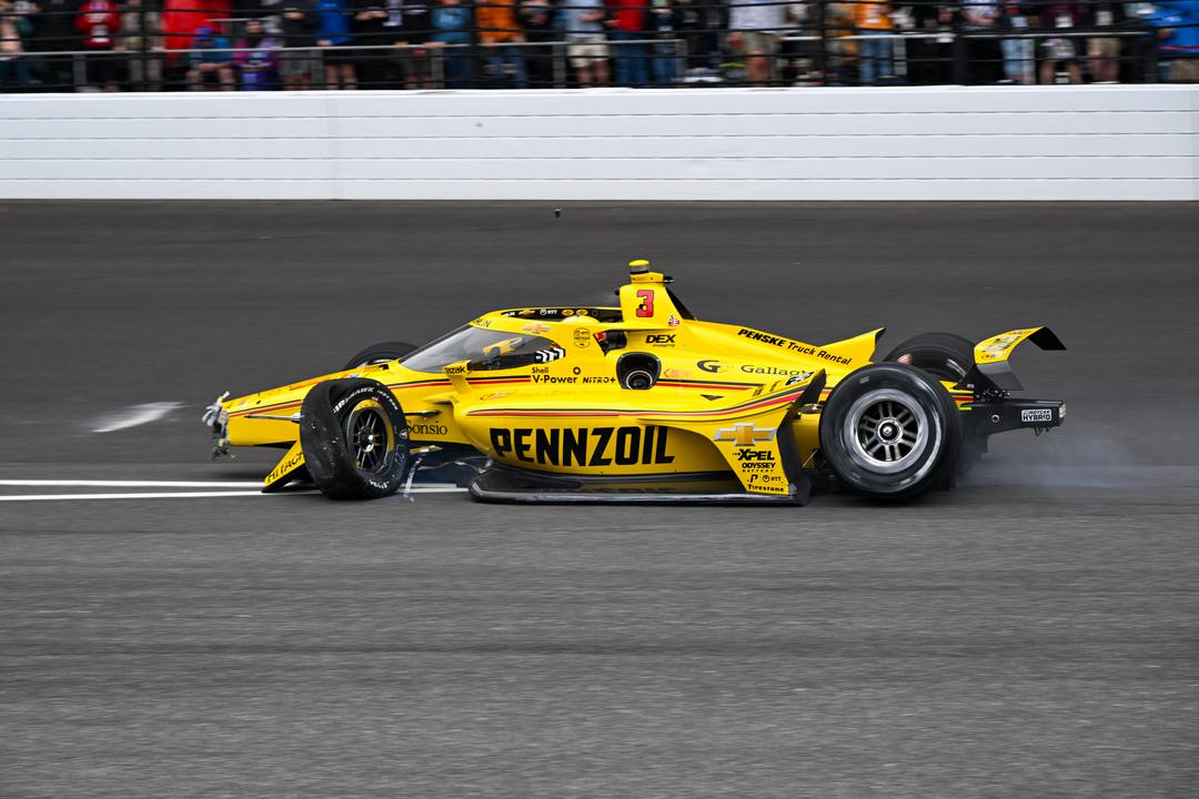 McLaughlin’s Indy 500 ends before it begins after warm-up lap crash ...
