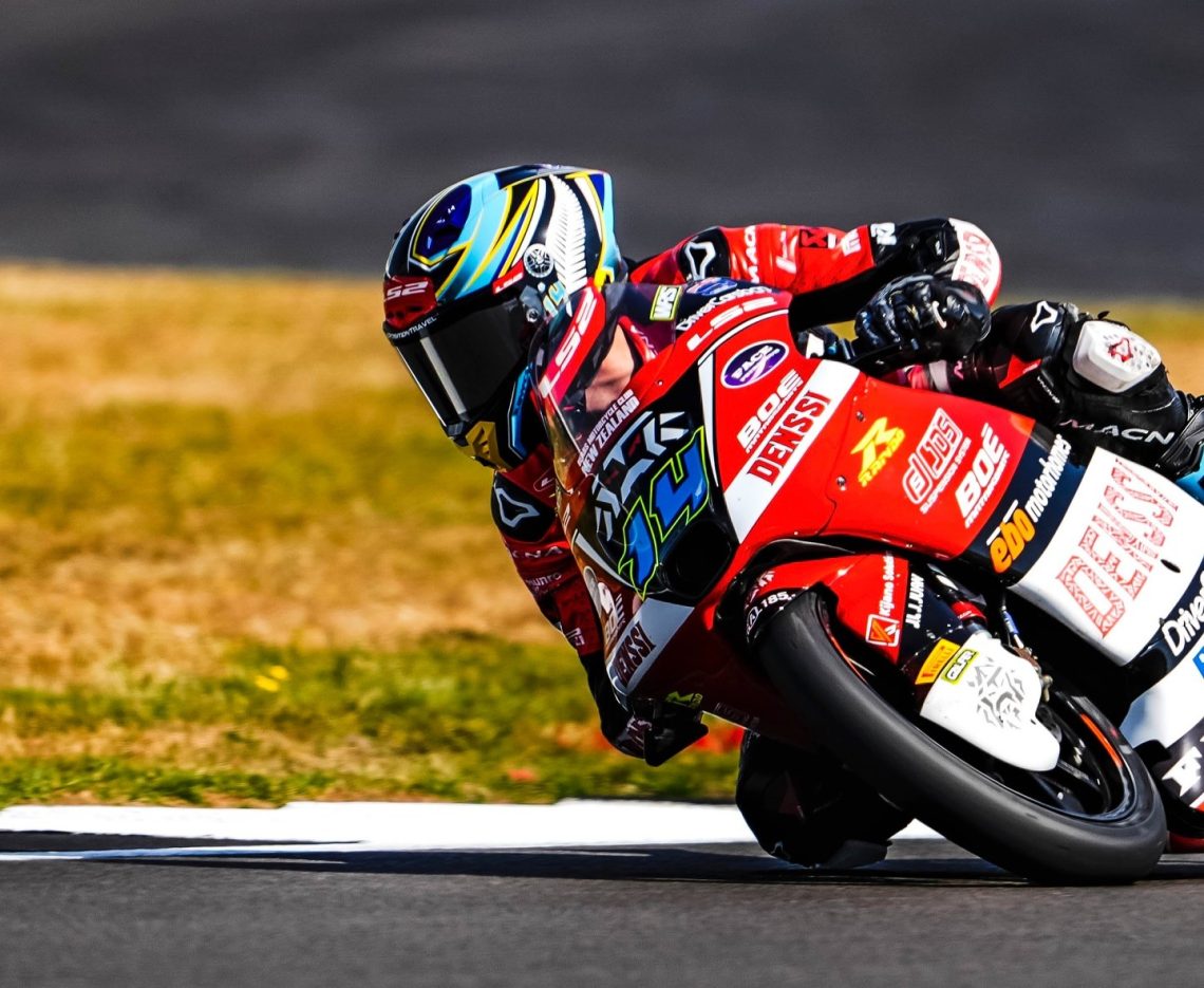 Moto3: Rueda wins Silverstone thriller from last place as Kiwi Cormac ...