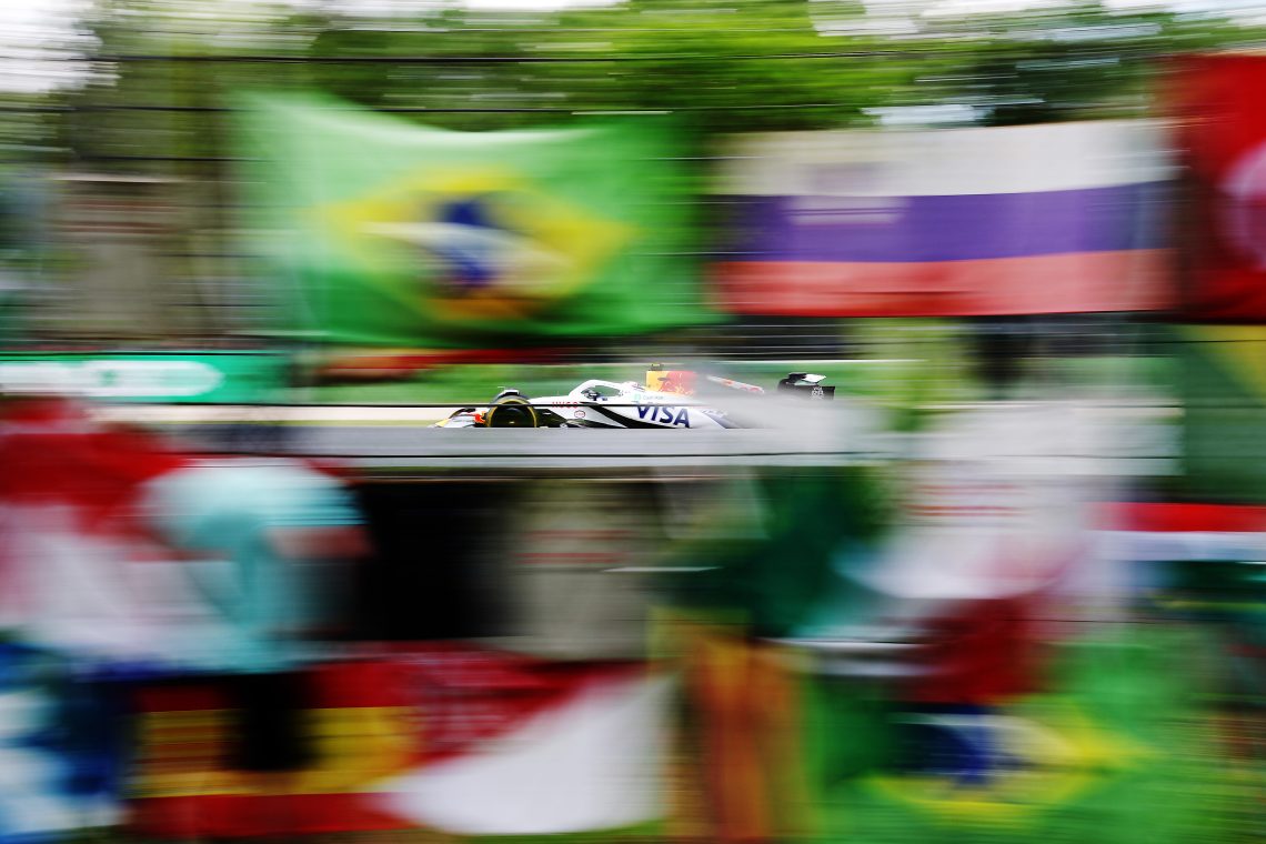 Piastri takes pole at Imola as red flags ruin Lawson’s qualifying hopes ...