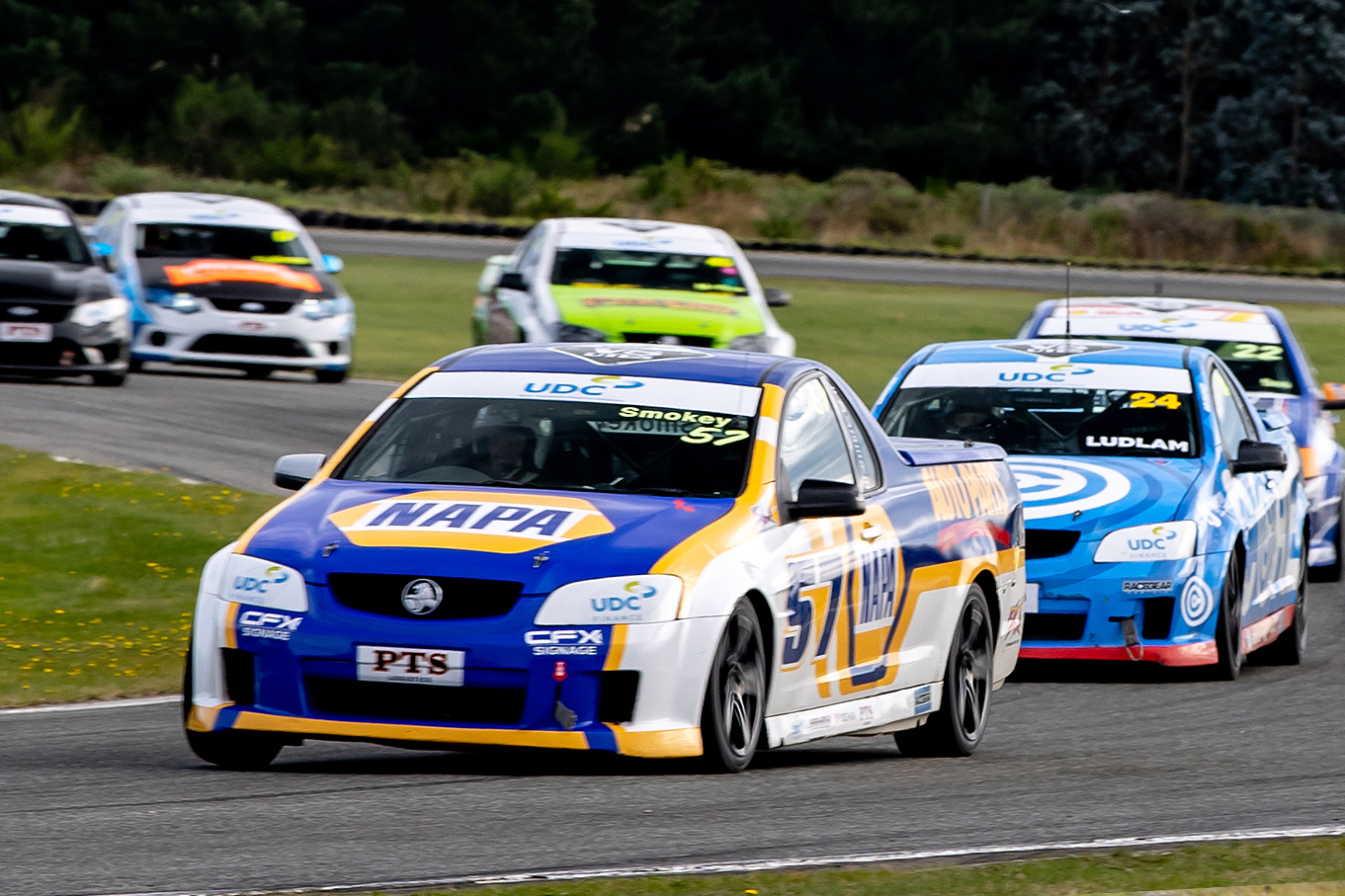 V8 Utes season opener set to light up Manfeild - VelocityNews