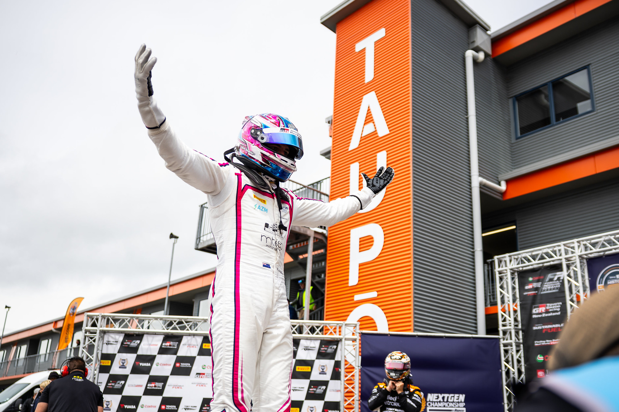 Scoular runs away with race three at Taupo - VelocityNews