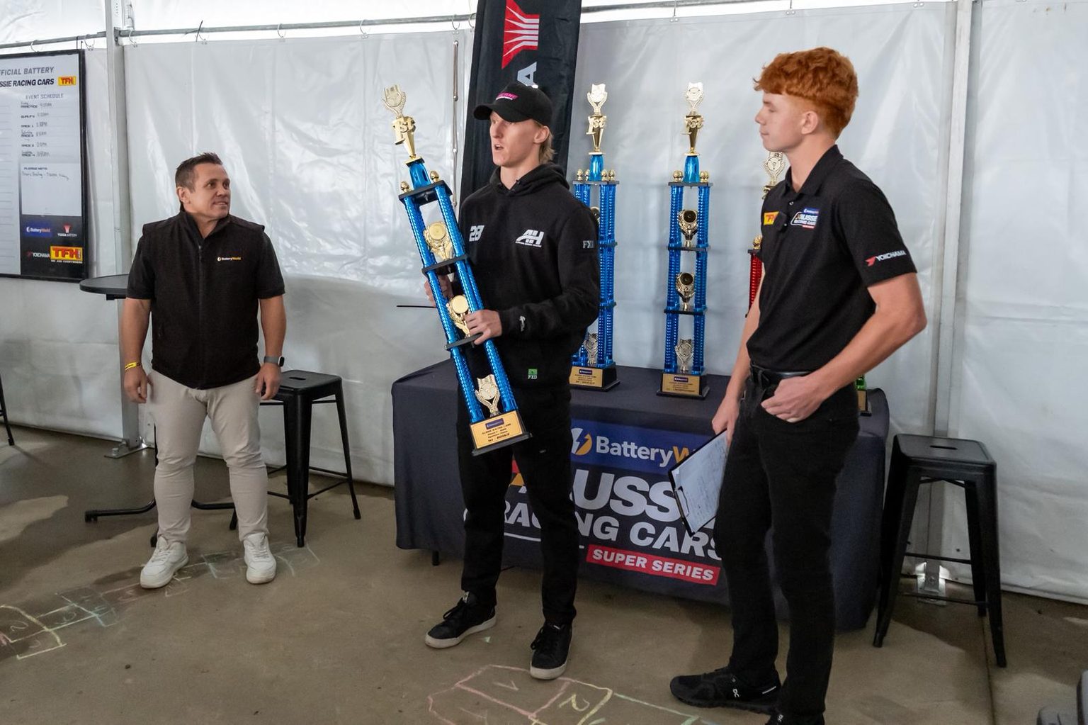 Hodson charges to equal Aussie Racing Cars Championship lead after ...